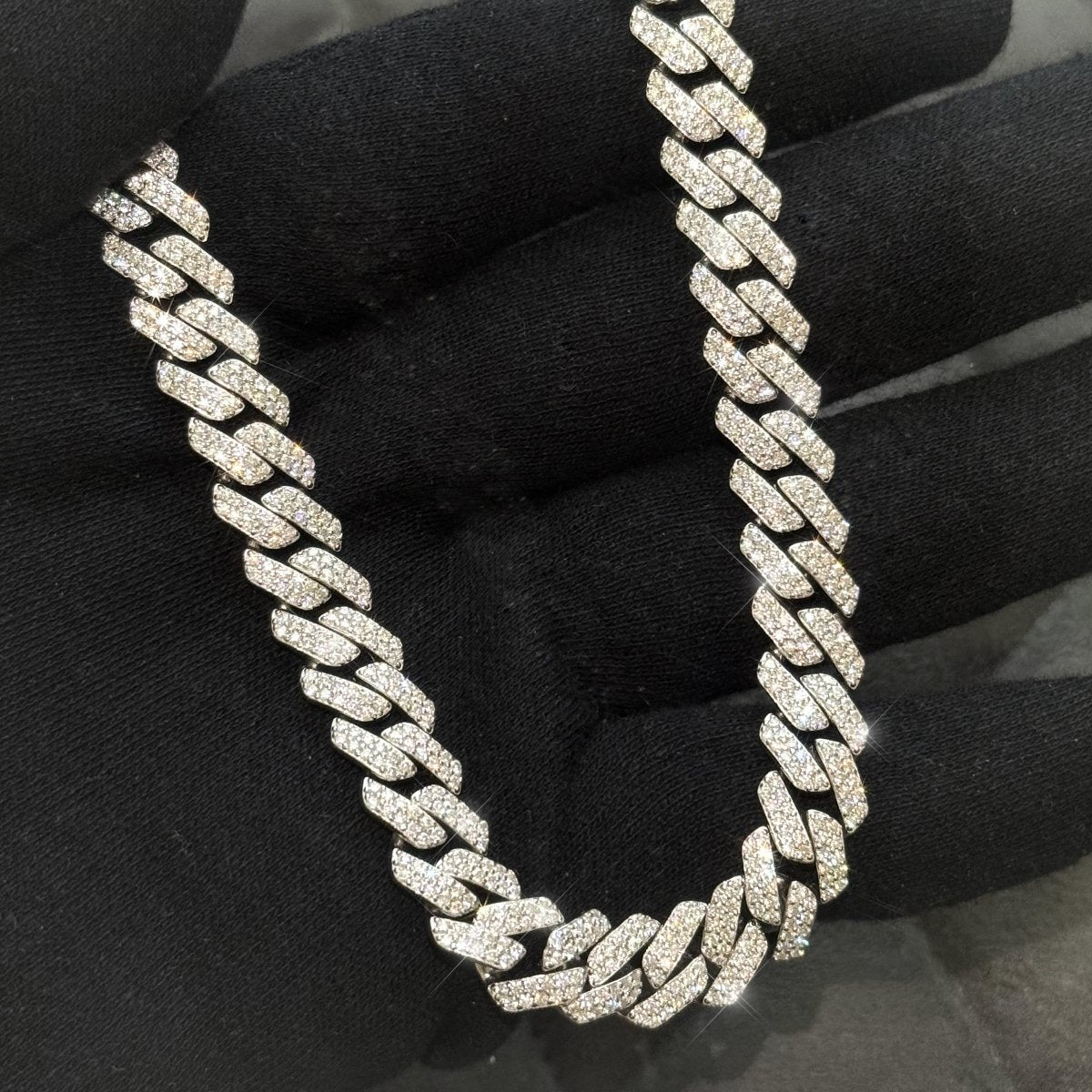 10MM VVS Moissanite Straight Edge Cuban Chain – JewelryFresh