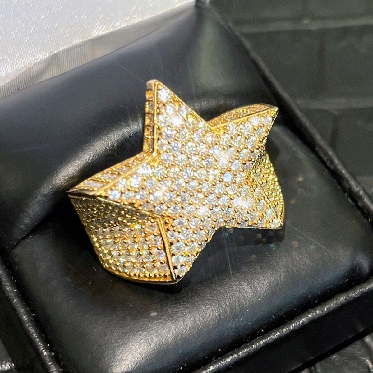 5.00 Carat VVS Moissanite 3D Star Ring – JewelryFresh